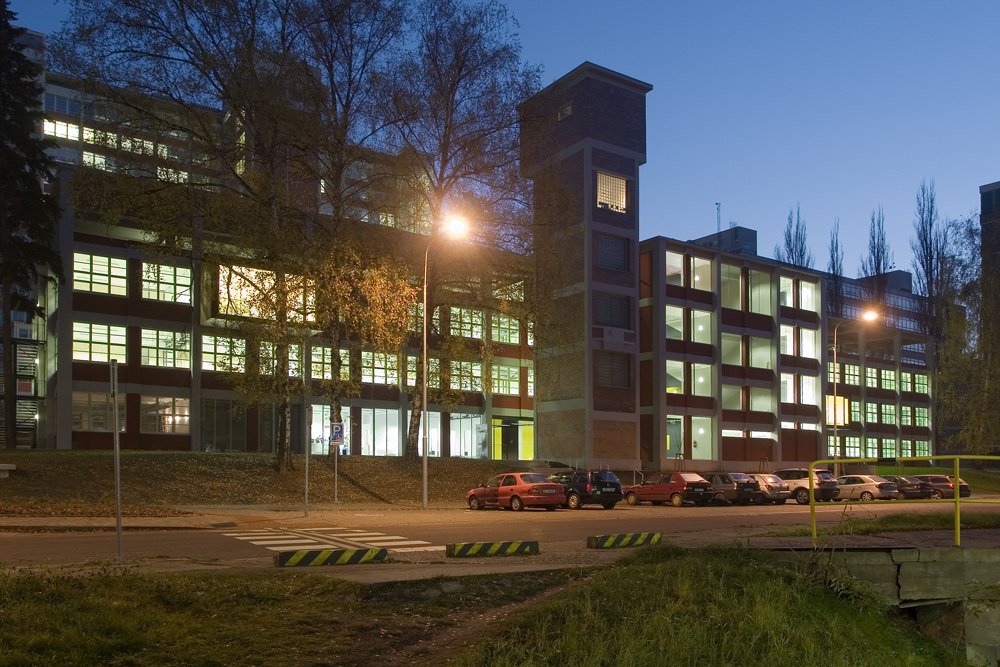 archiweb.cz - Podnikatelské inovační centrum Zlín