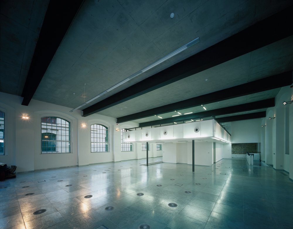 archiweb.cz - Machine House