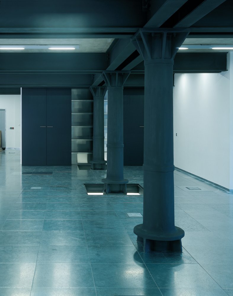 archiweb.cz - Machine House