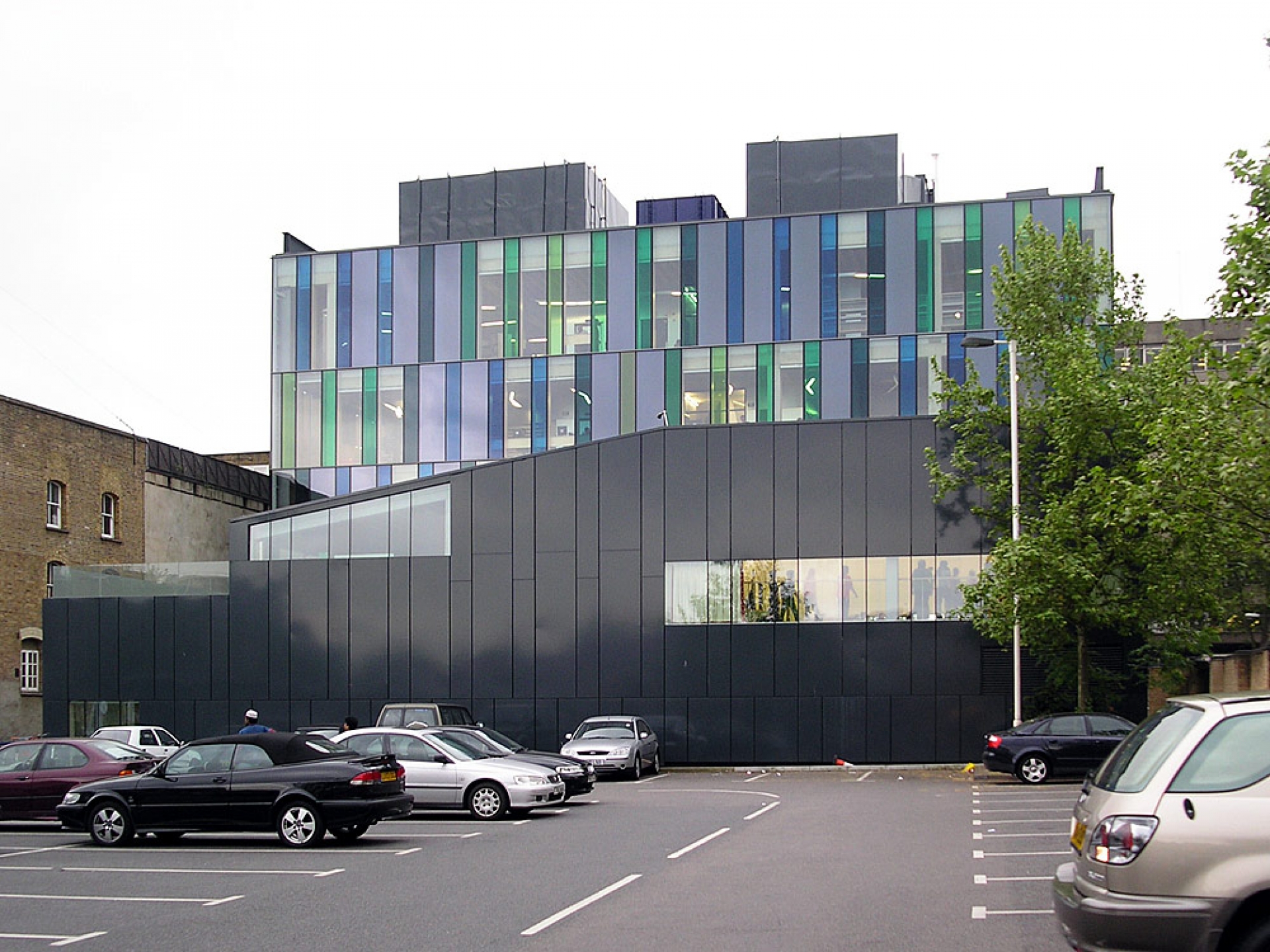 archiweb.cz - Idea Store Whitechapel