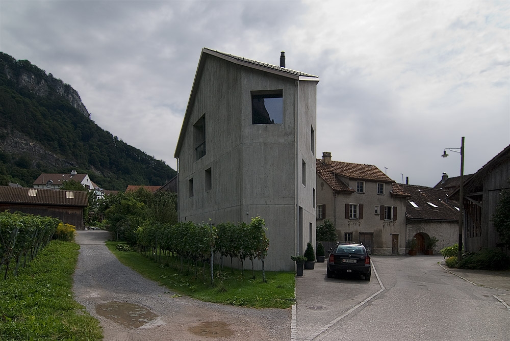 archiweb.cz - Meuli House