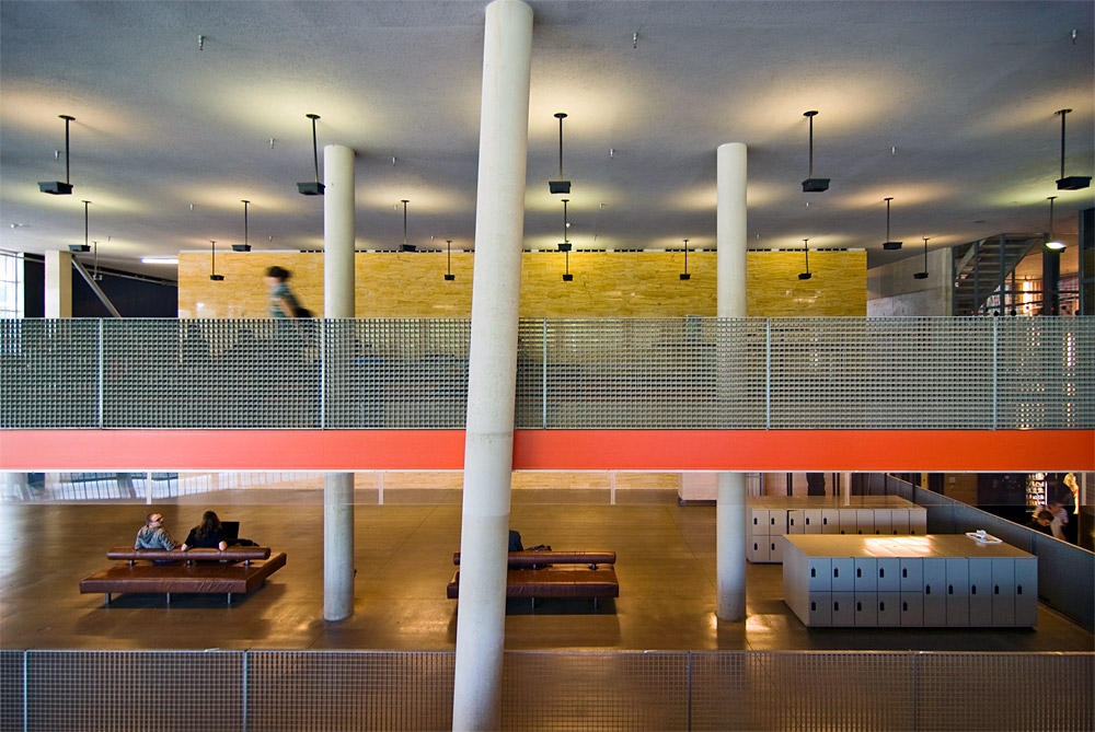 archiweb.cz - Educatorium