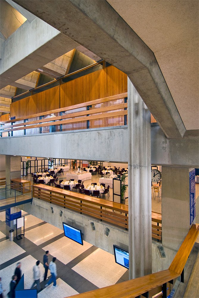 archiweb.cz - Auditorium TU Delft