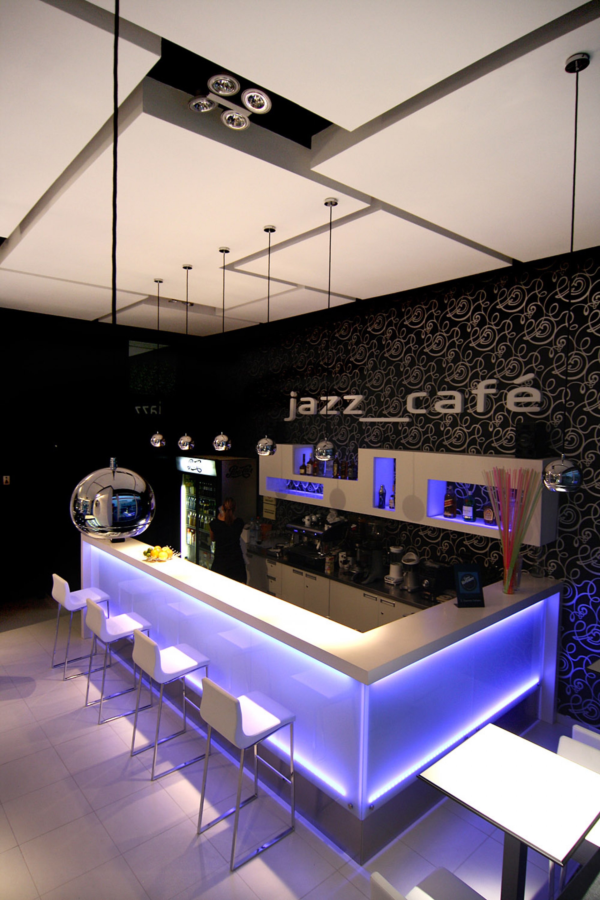 archiweb.cz - jazz_café