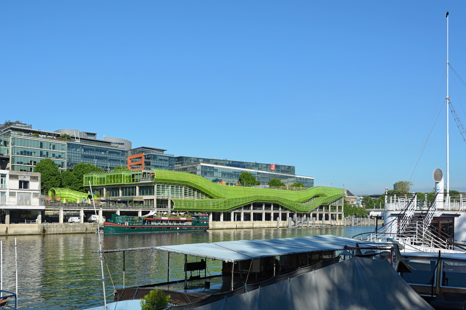 archiweb.cz - Docks de Paris, Cité de la mode et du design
