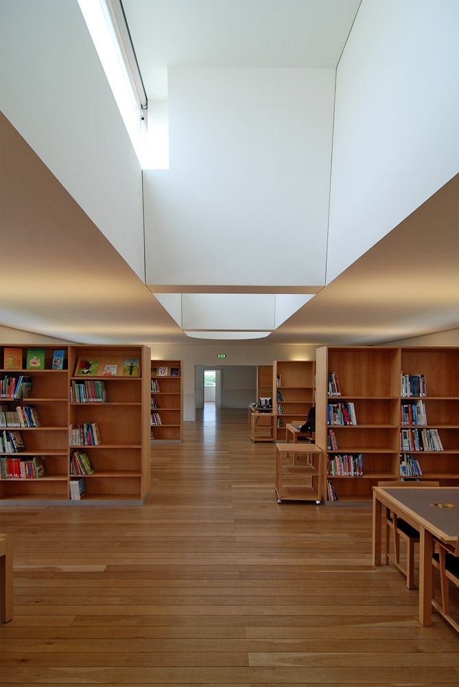 archiweb.cz - Viana do Castelo Municipal Library