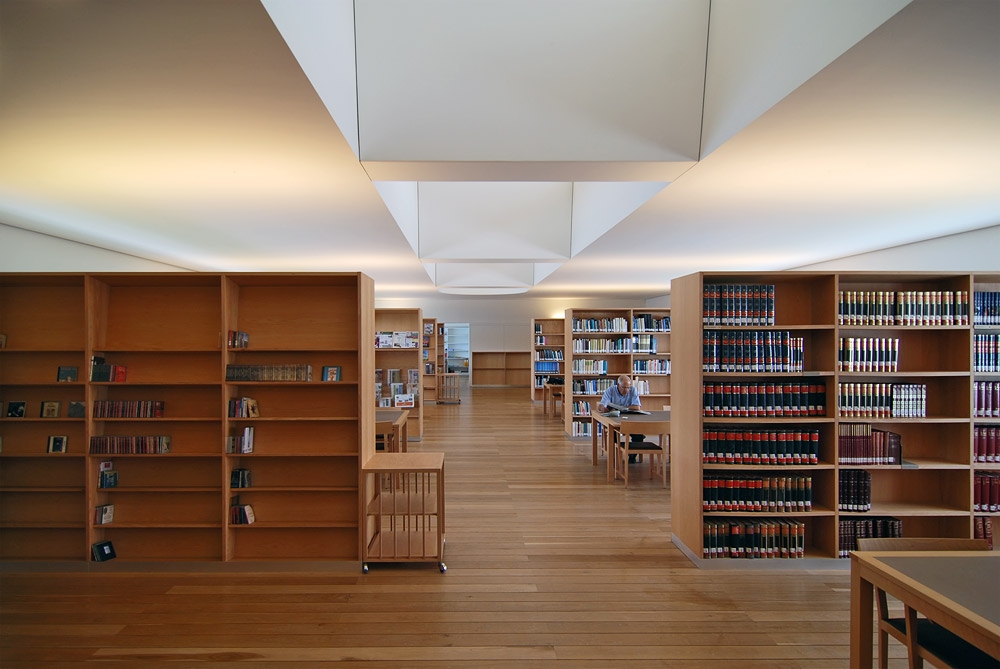 archiweb.cz - Viana do Castelo Municipal Library