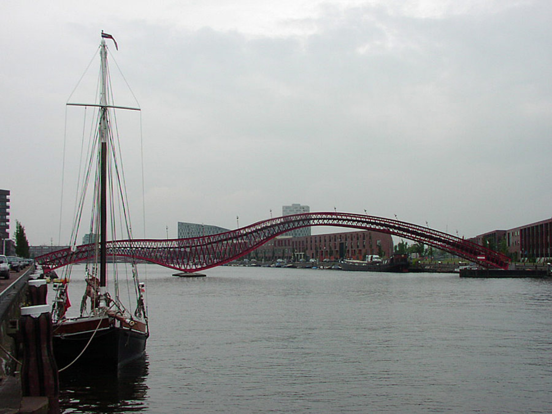 archiweb.cz - Bridges Borneo-Sporenburg