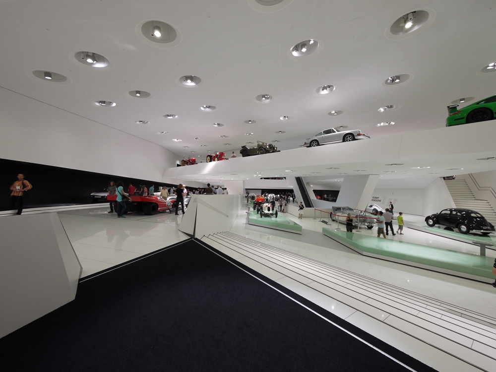 archiweb.cz - Porsche Museum