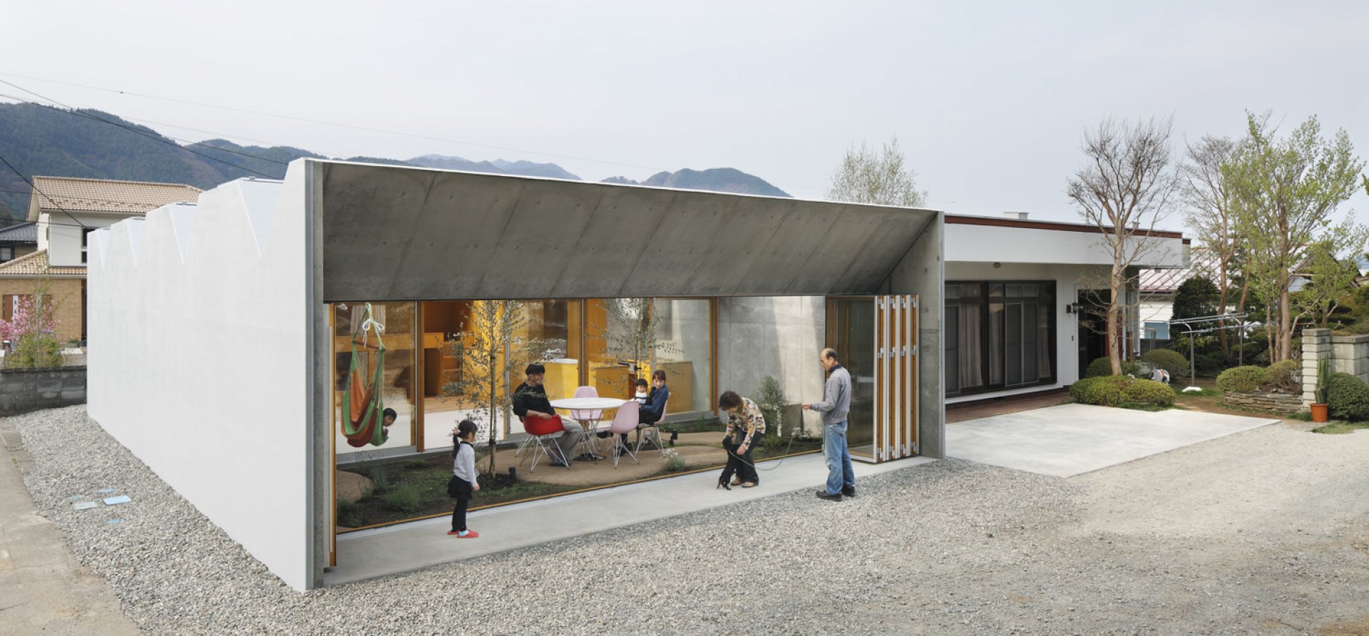 archiweb.cz - Dům Outside In