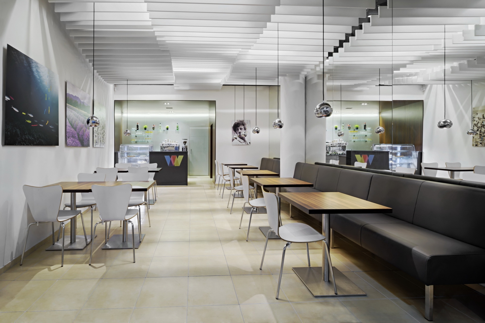 archiweb.cz - Café Wagner