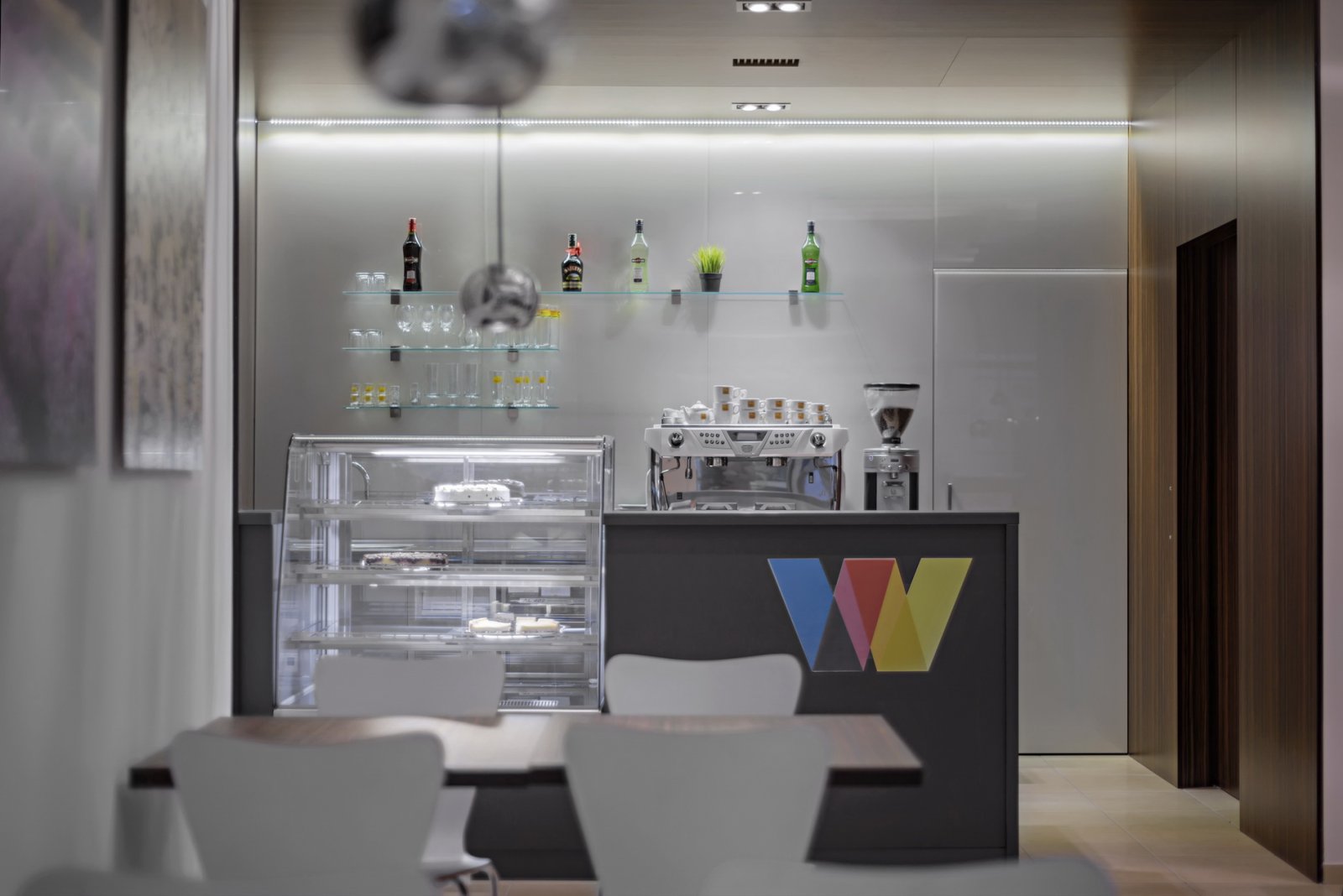 archiweb.cz - Café Wagner