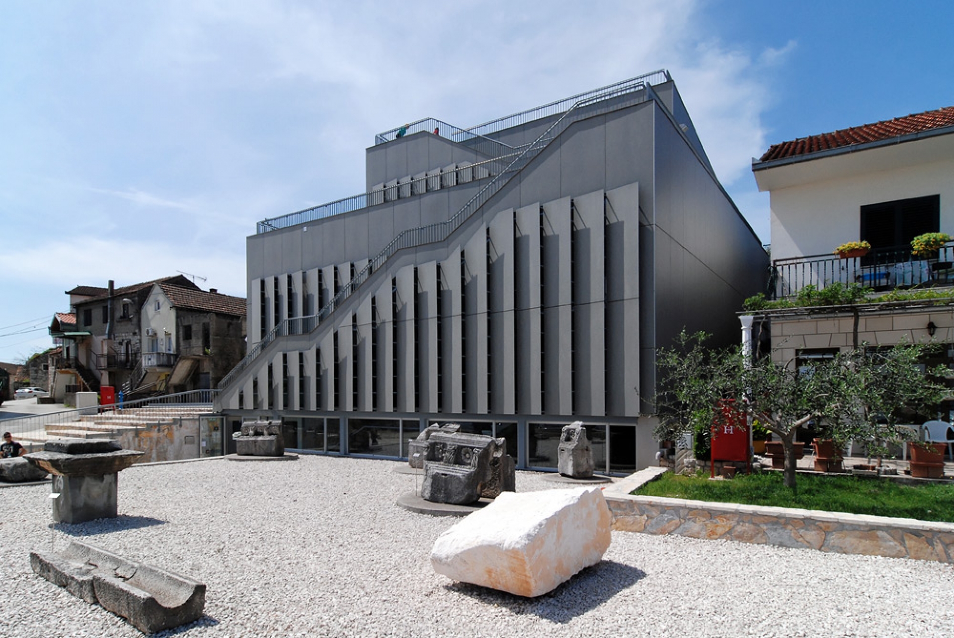archiweb.cz - Narona Archaeological Museum