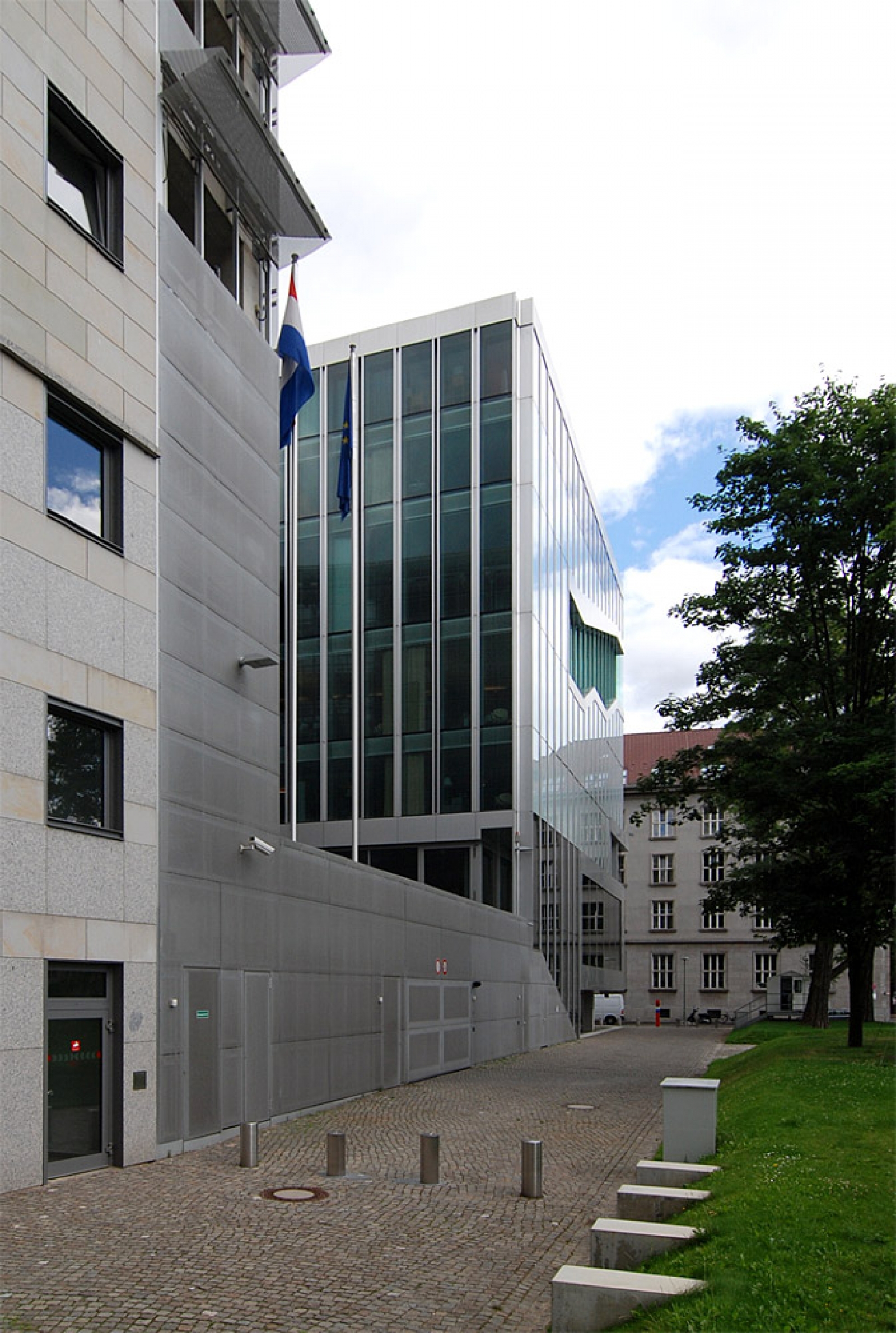archiweb.cz - Dutch Embassy in Berlin