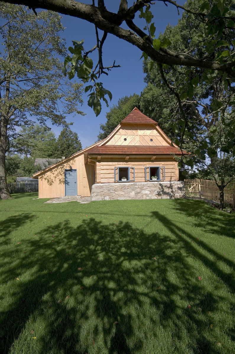 archiweb.cz - Roubenka Krátká