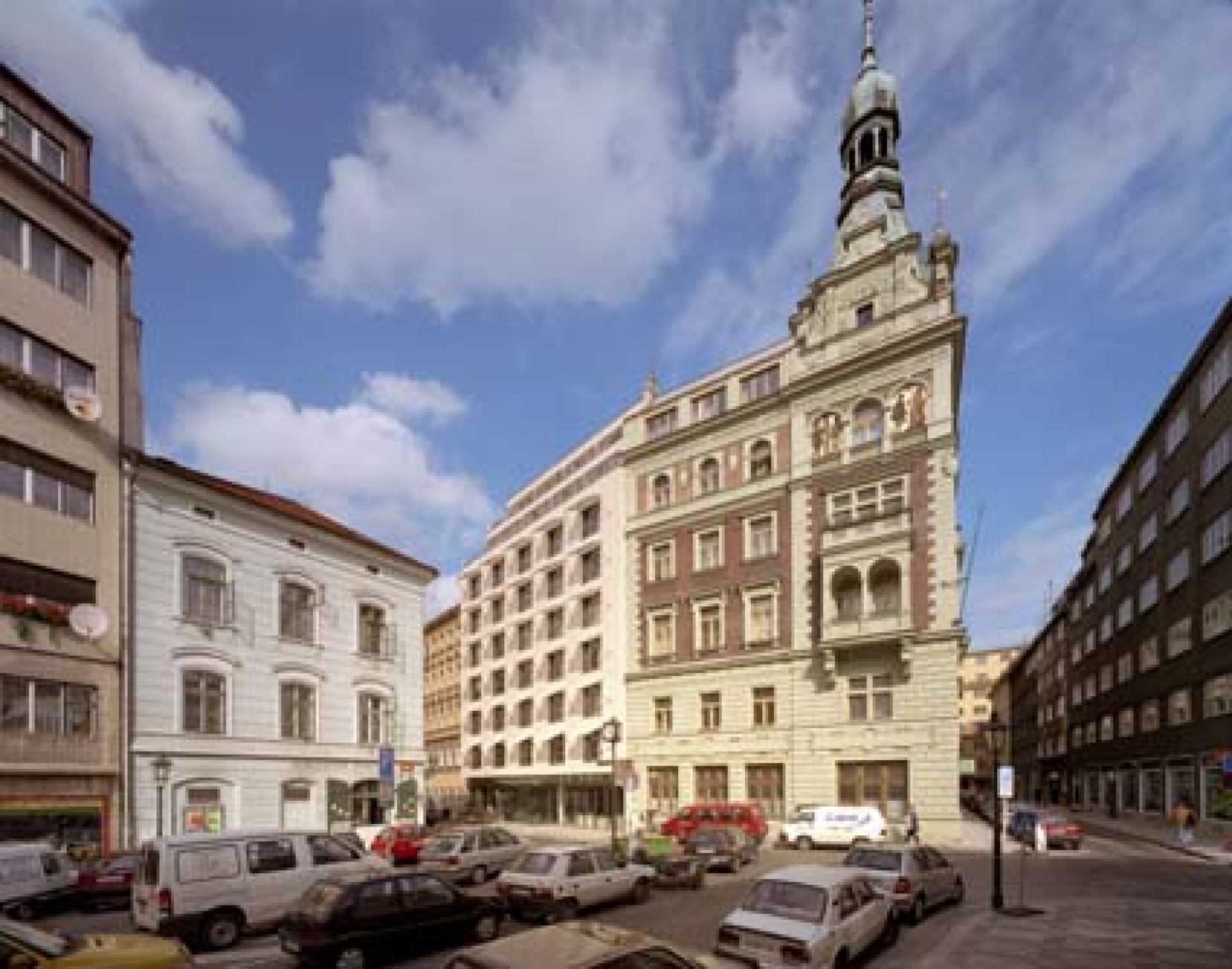 archiweb.cz - Hotel Josef
