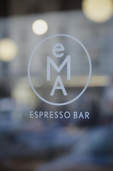 archiweb.cz - EMA espresso bar