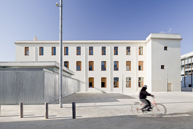 archiweb.cz - Marfa Factory