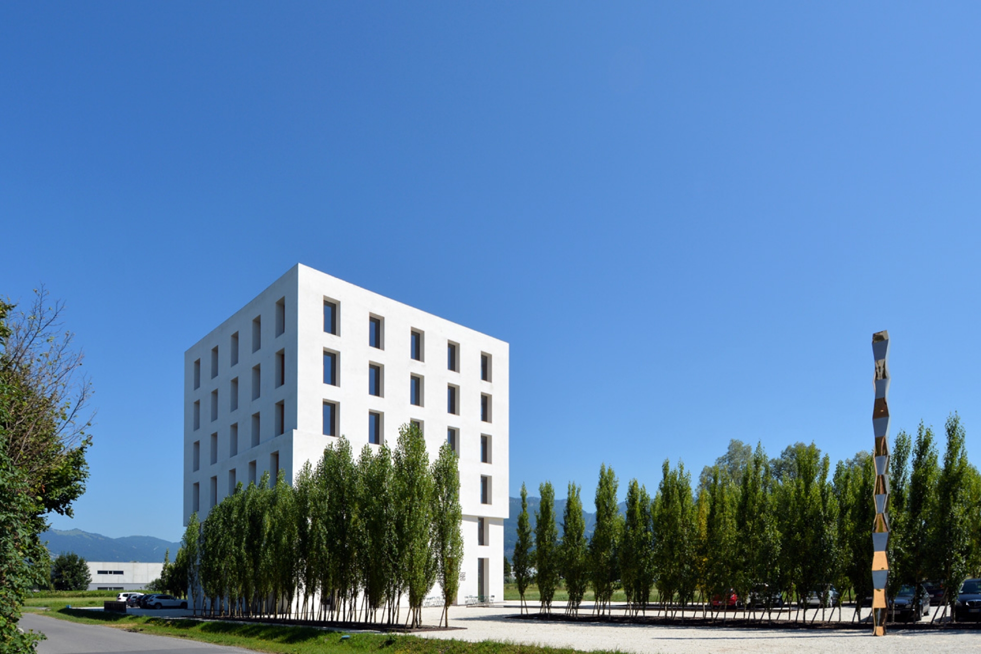 archiweb.cz - 2226 Office building