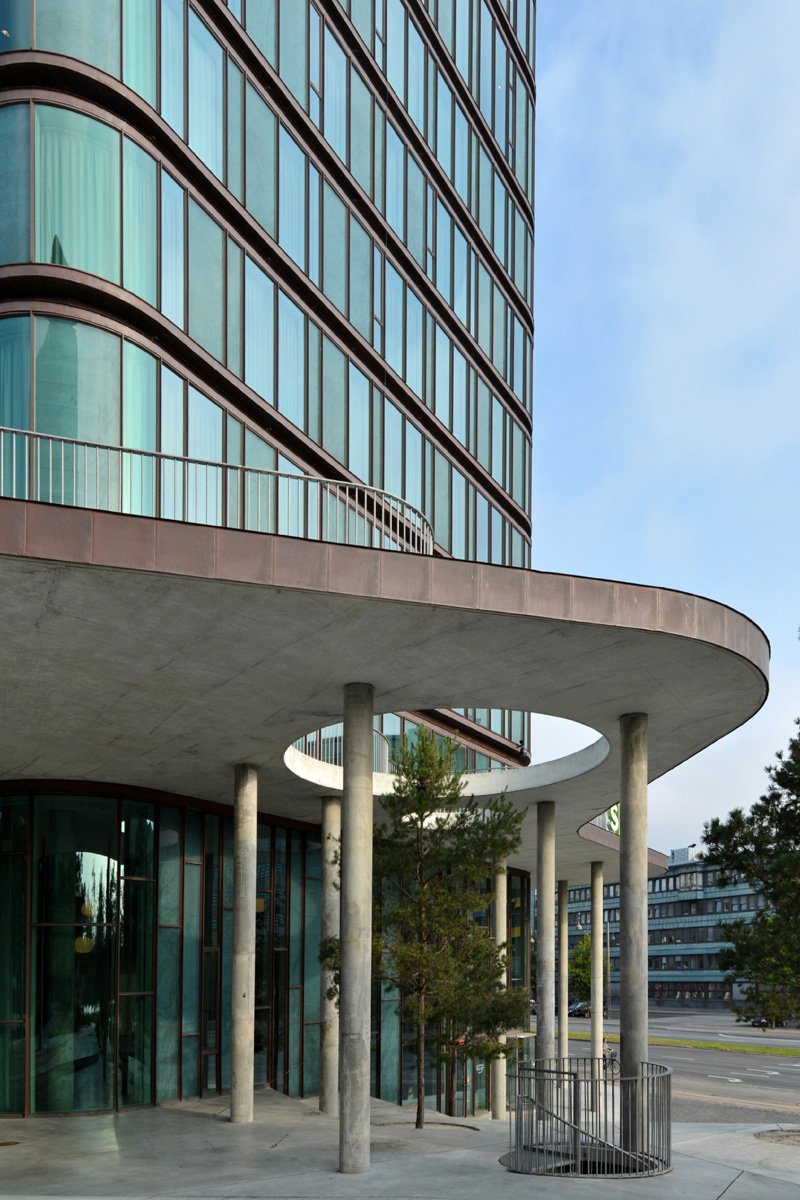 archiweb.cz - Headquarters of SEB Bank & Pension