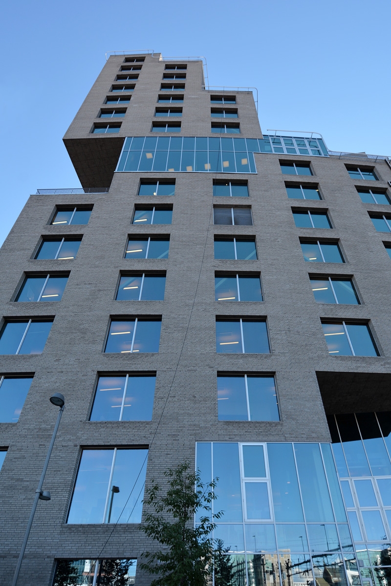 archiweb.cz - DNB Bank Headquarters