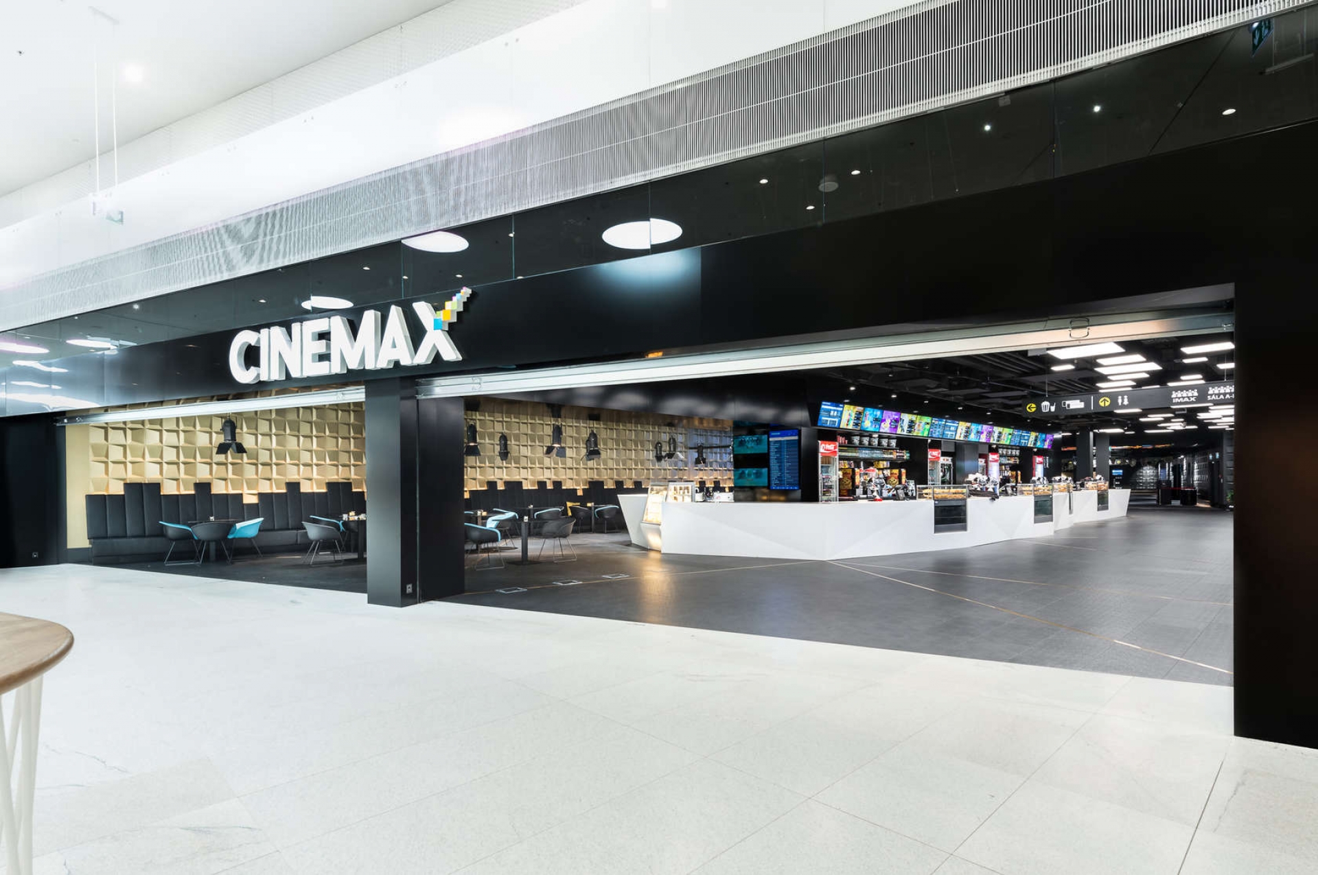 archiweb.cz - Cinemax multiplex movie theatre