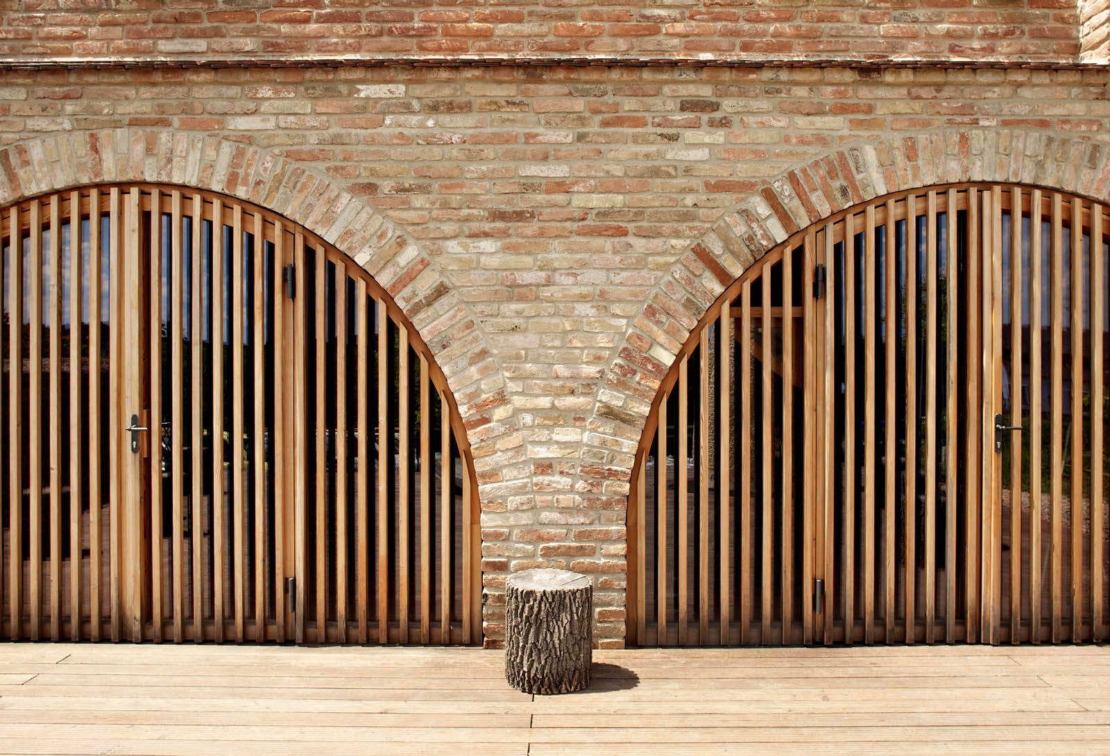 archiweb.cz - Areál Café Fara