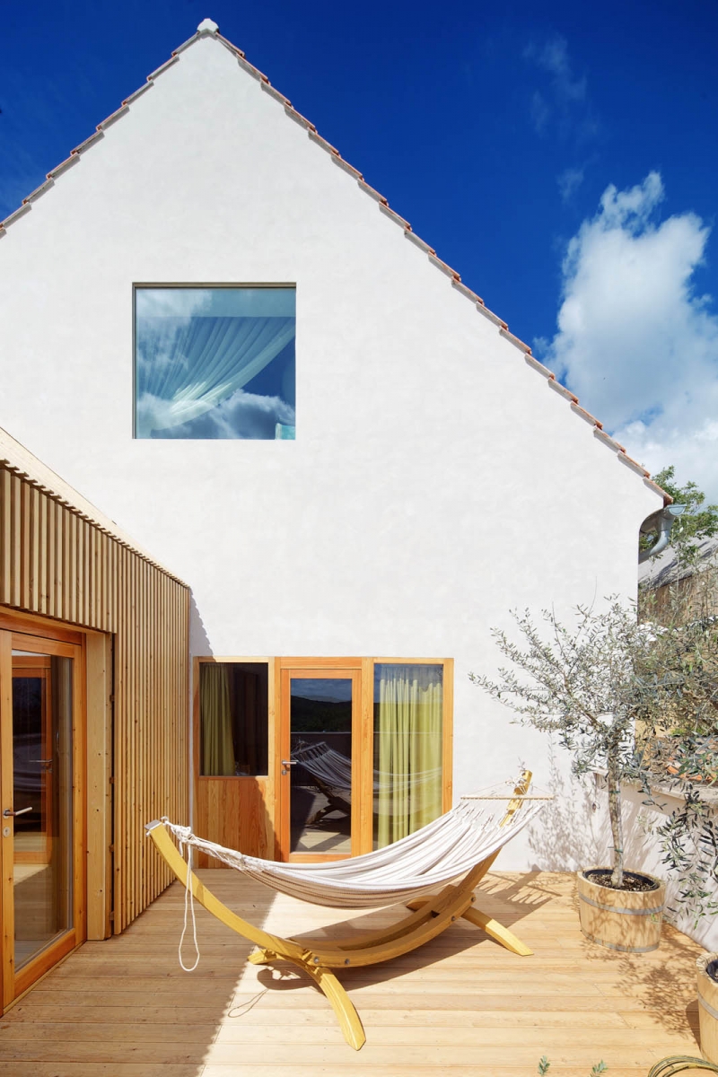 archiweb.cz - Areál Café Fara