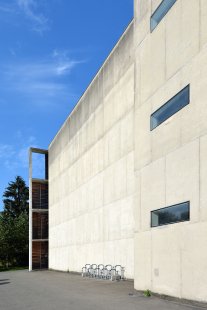 archiweb.cz - Skladová budova LTW