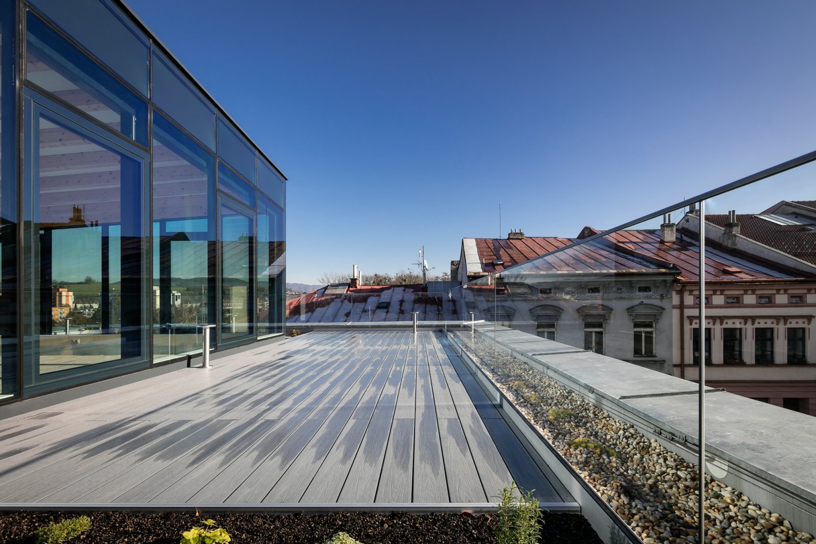 archiweb.cz - Vista Optik