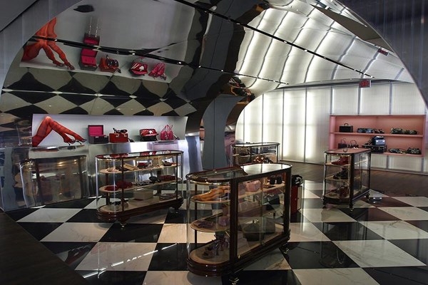 archiweb.cz - Prada Beverly Hills Epicenter