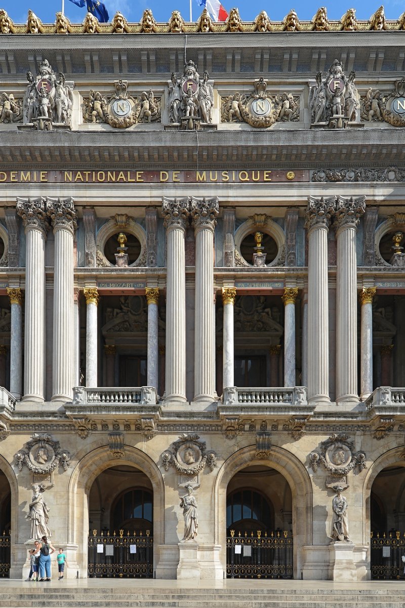 archiweb.cz - Národní pařížská opera