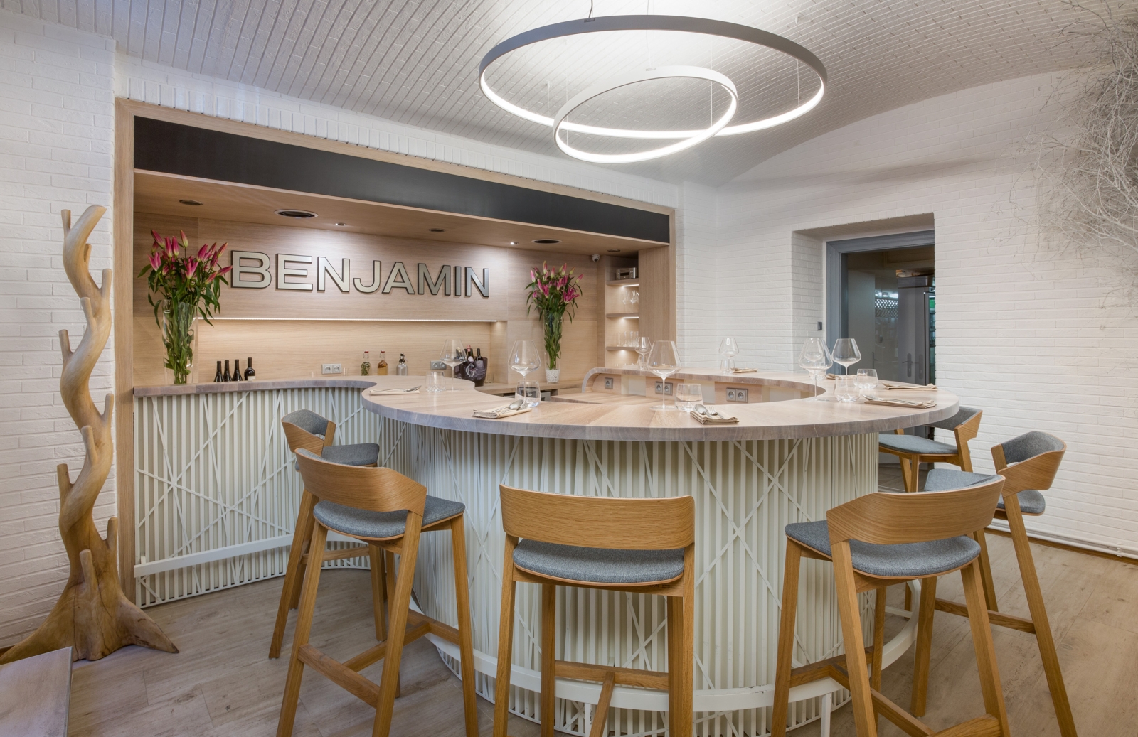 archiweb.cz - Benjamin Fine Dining