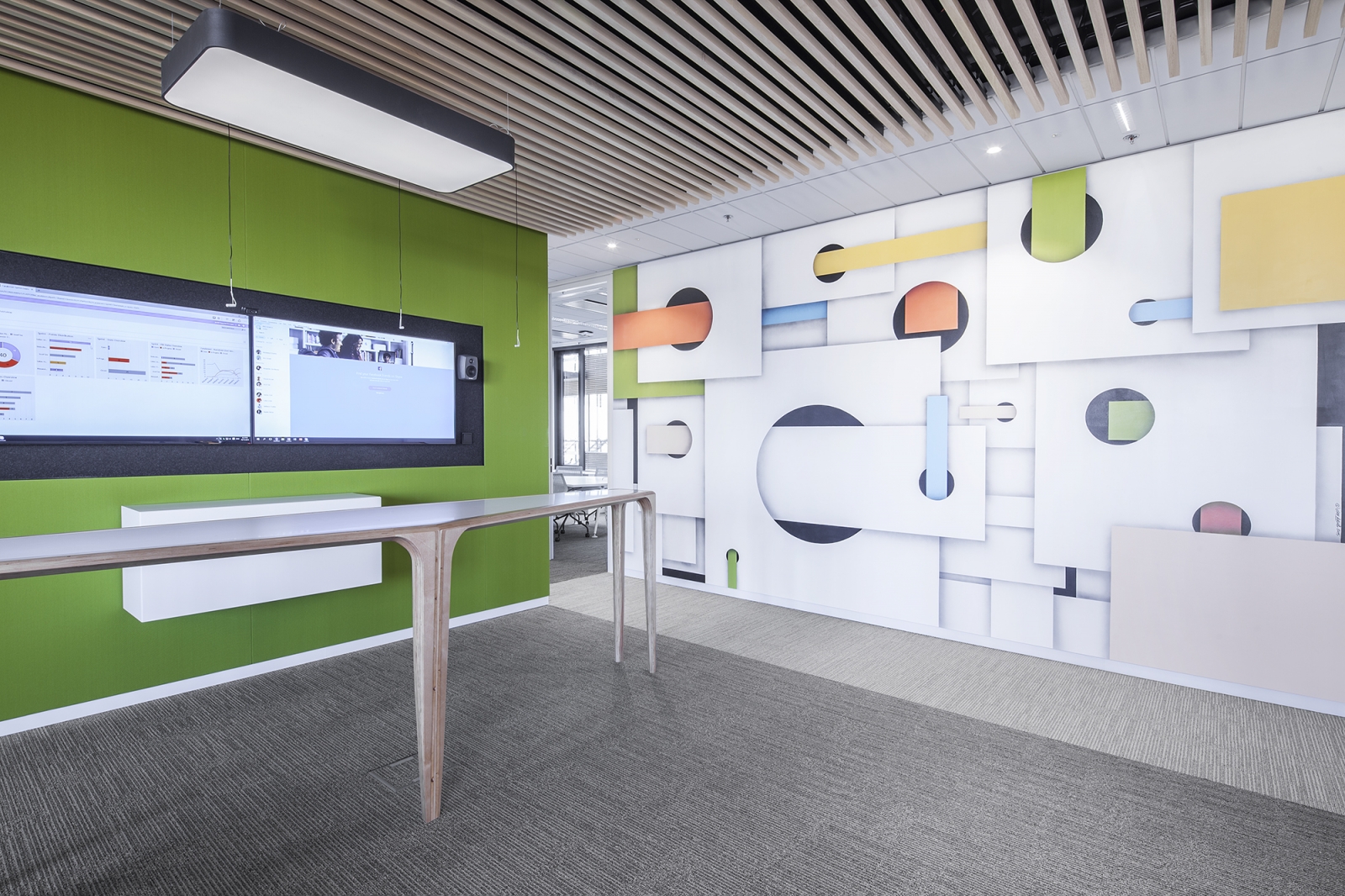 archiweb.cz - Microsoft HQ Consolidation Project Prague