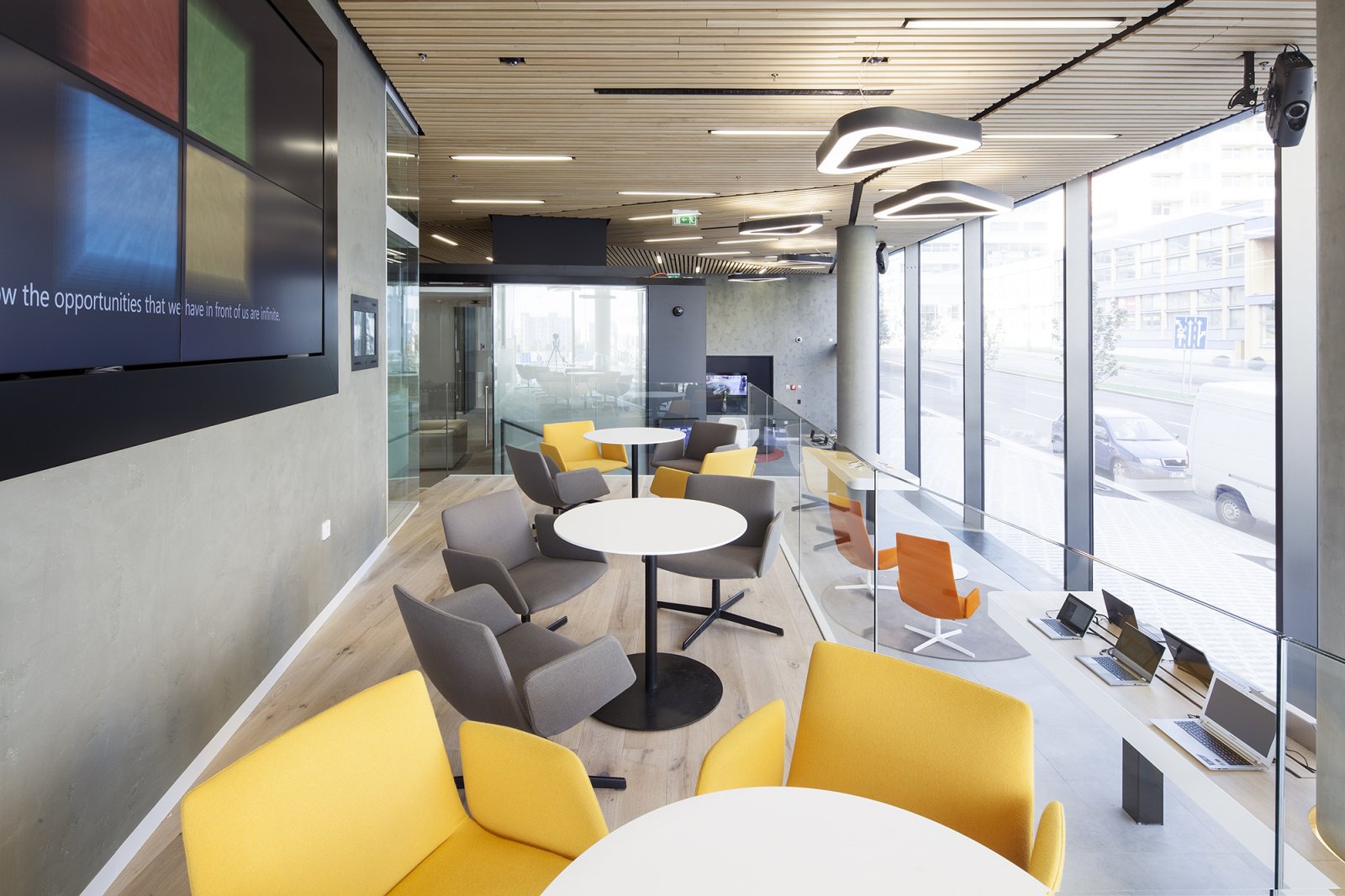 archiweb.cz - Microsoft HQ Consolidation Project Prague