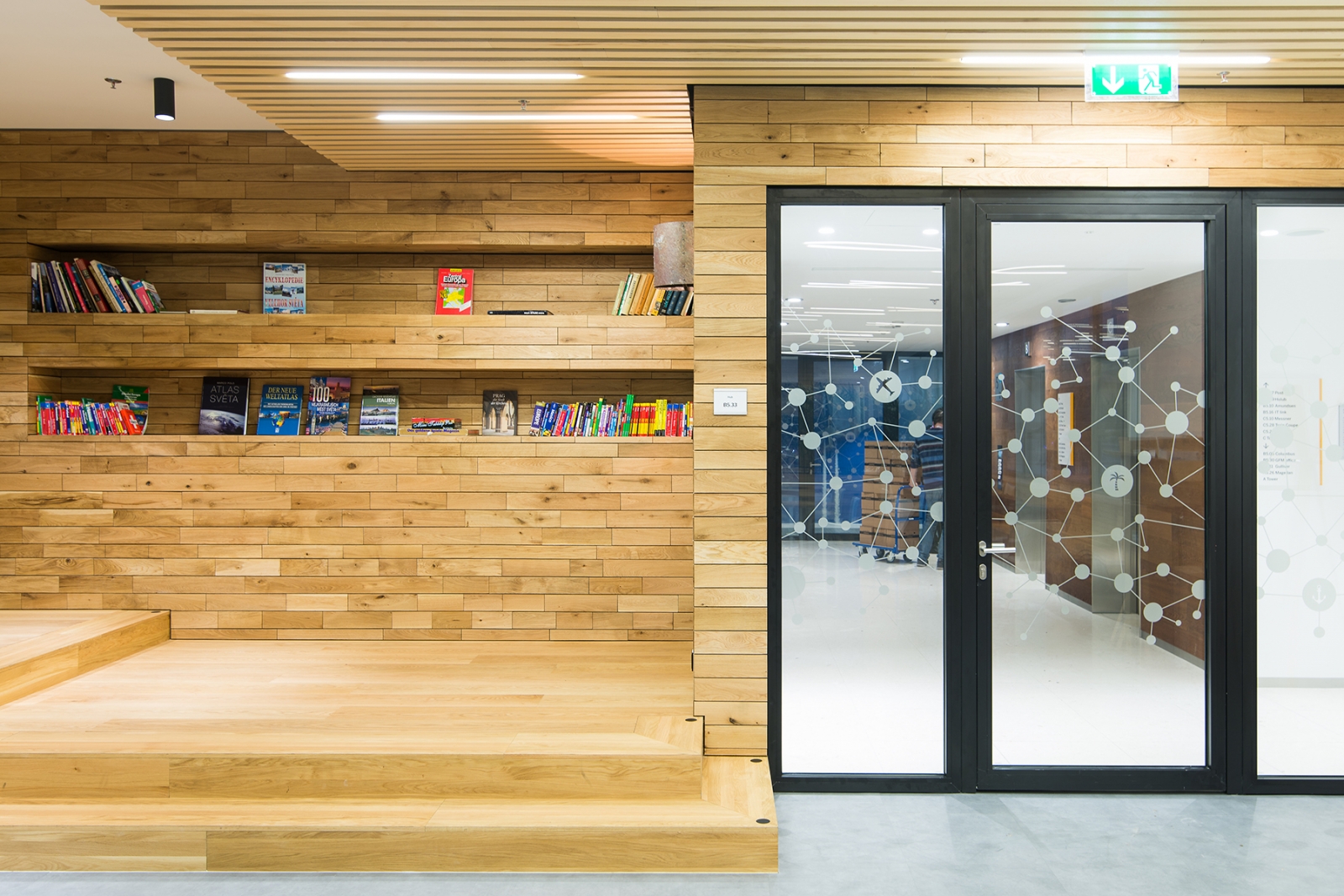 archiweb.cz - Interiér kanceláří firem SAP