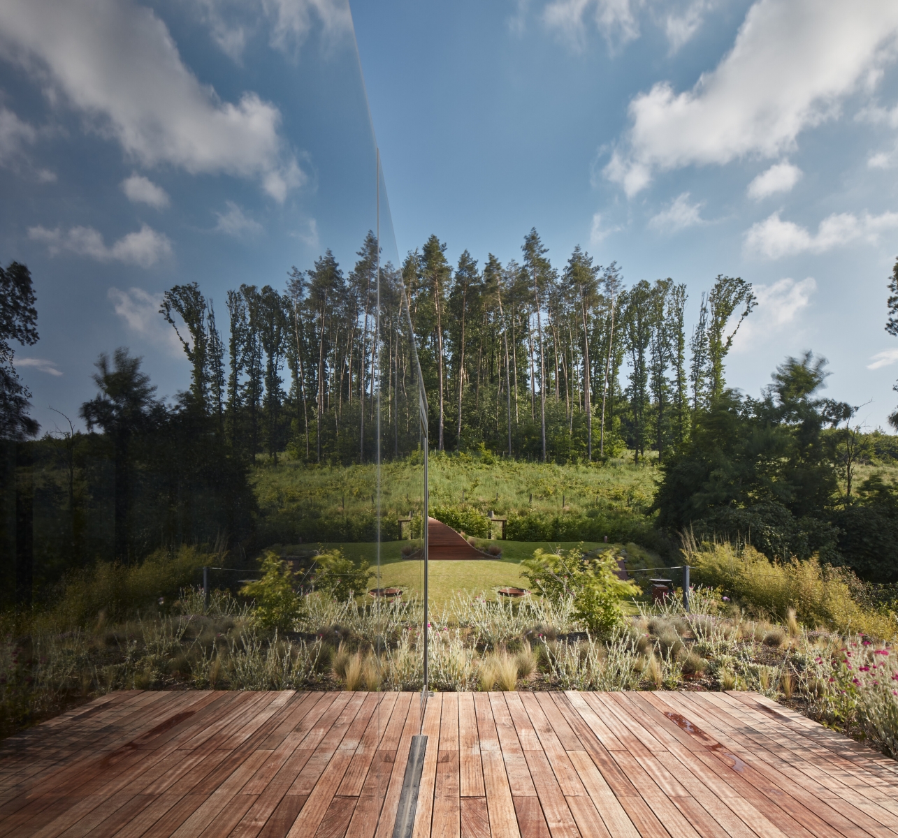 archiweb.cz - Lazy House