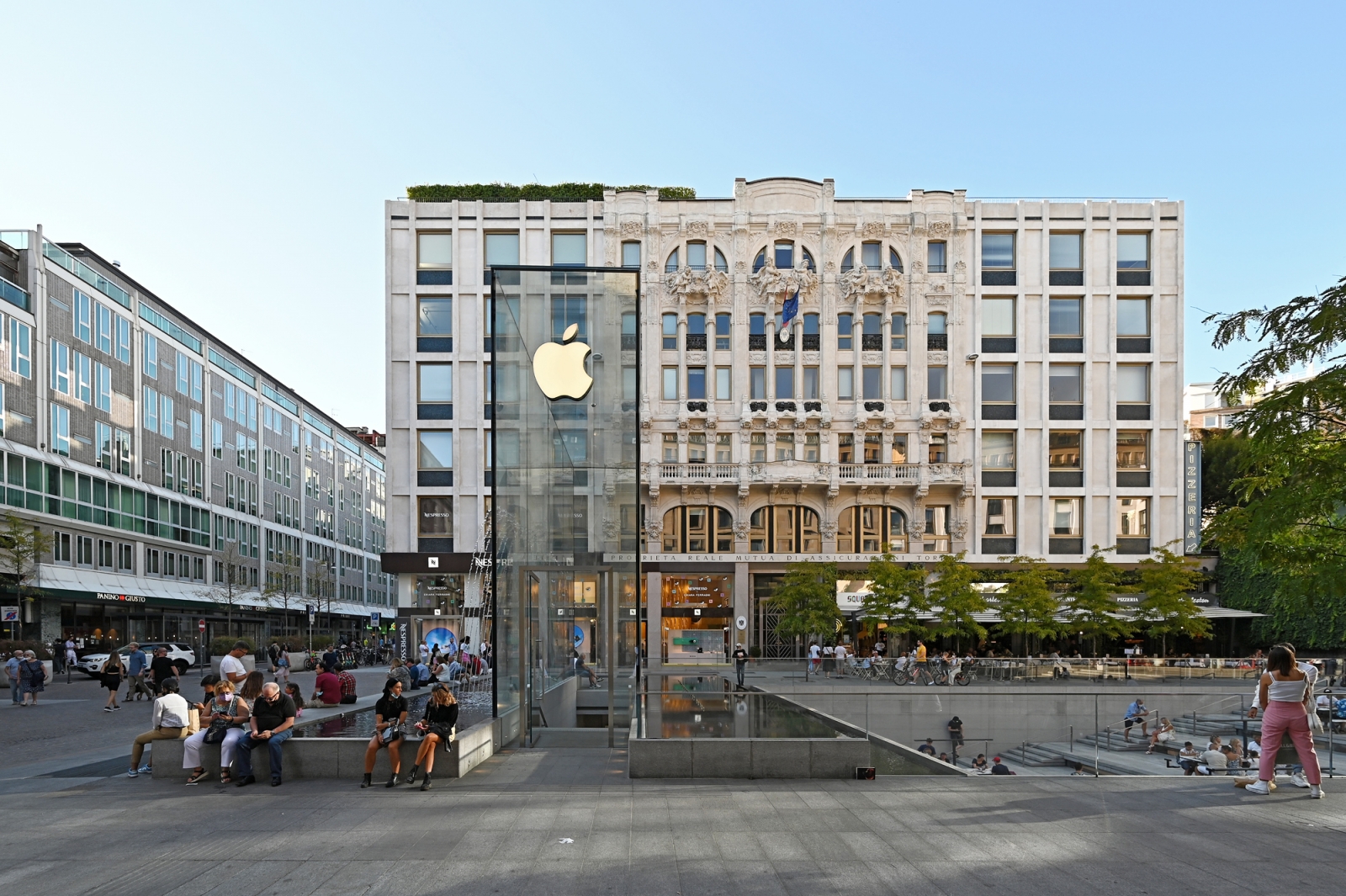 archiweb.cz - Milan Apple Store