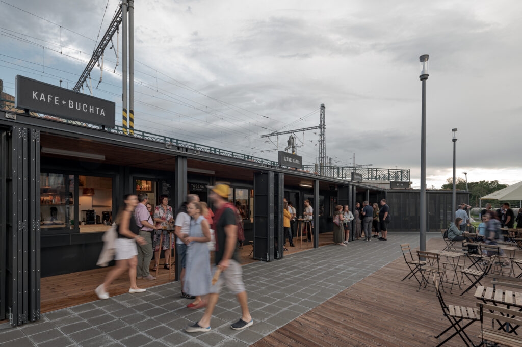 archiweb.cz - Paluba Hamburk