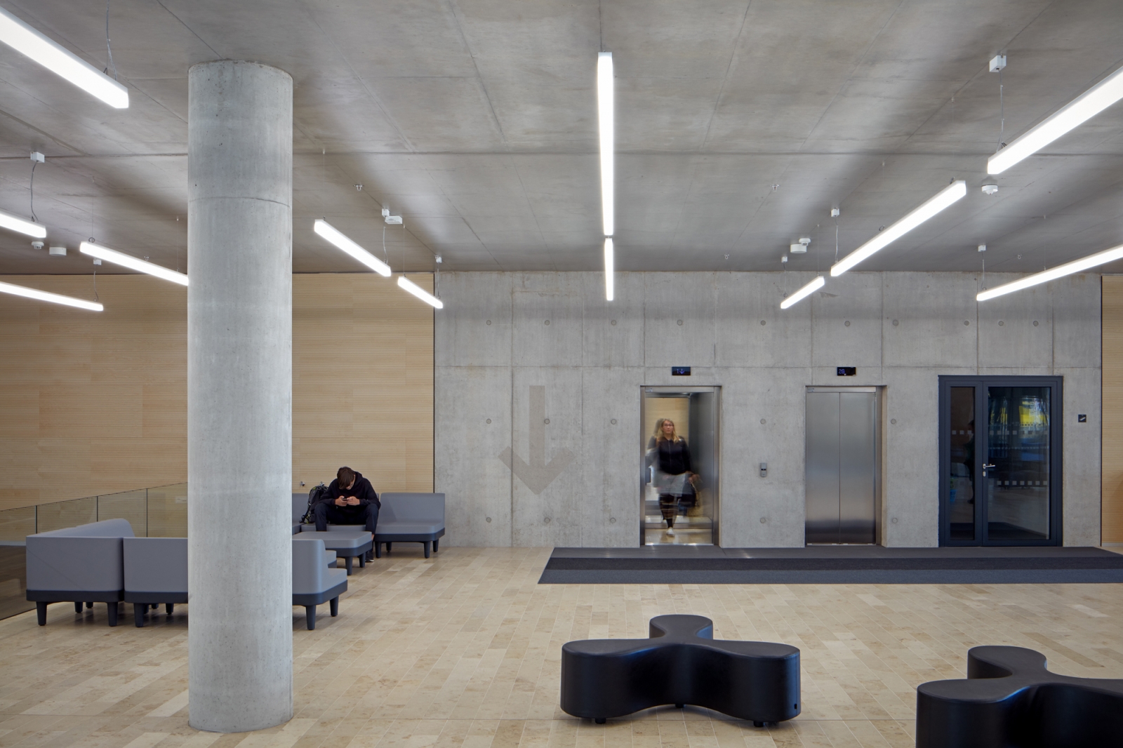 archiweb.cz - HHQ Regionální centrála ČSOB