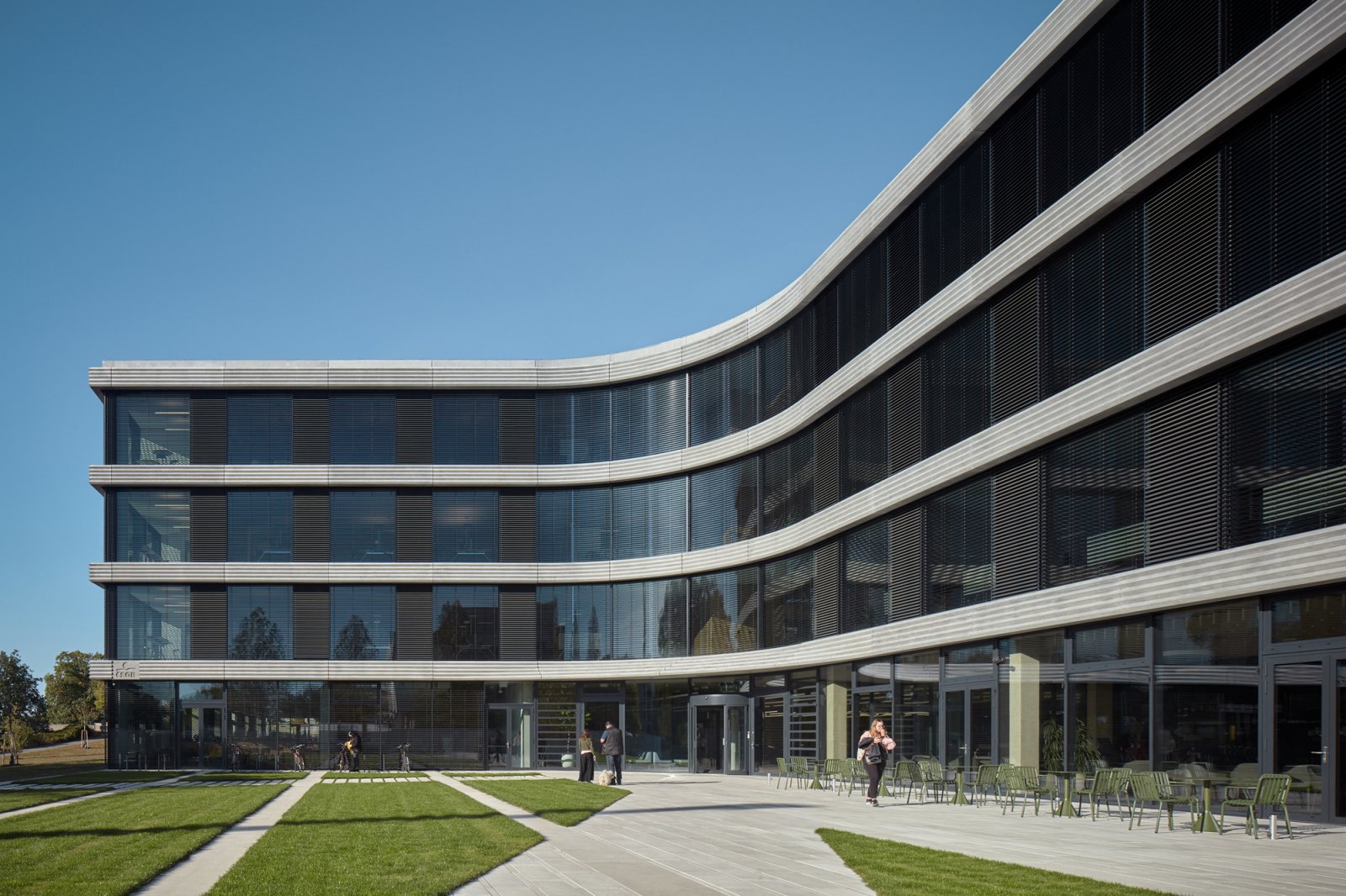 archiweb.cz - HHQ Regionální centrála ČSOB