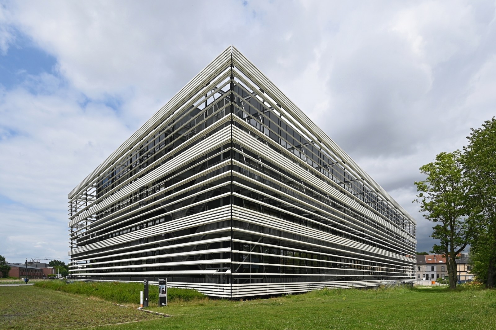 archiweb.cz - University College Ghent - building T