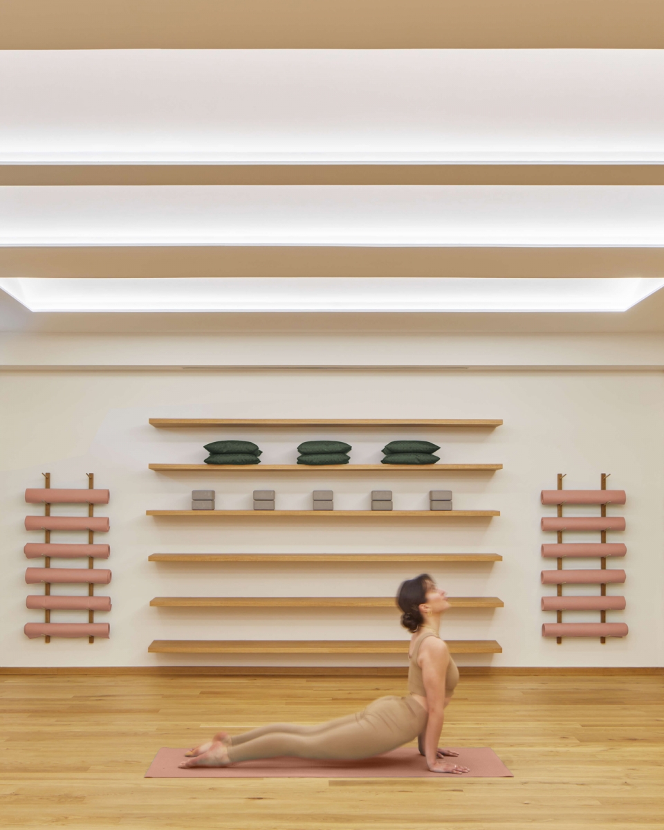 archiweb.cz - Quis Yoga Studio