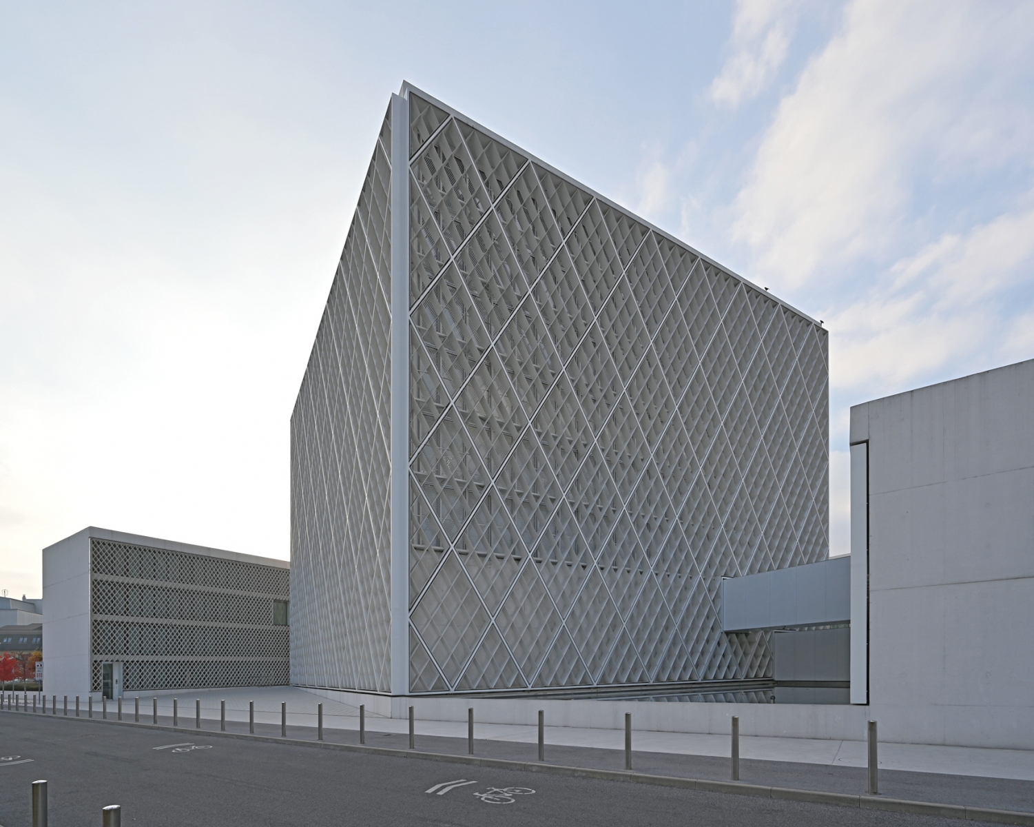 archiweb.cz - Islámské náboženské a kulturní centrum