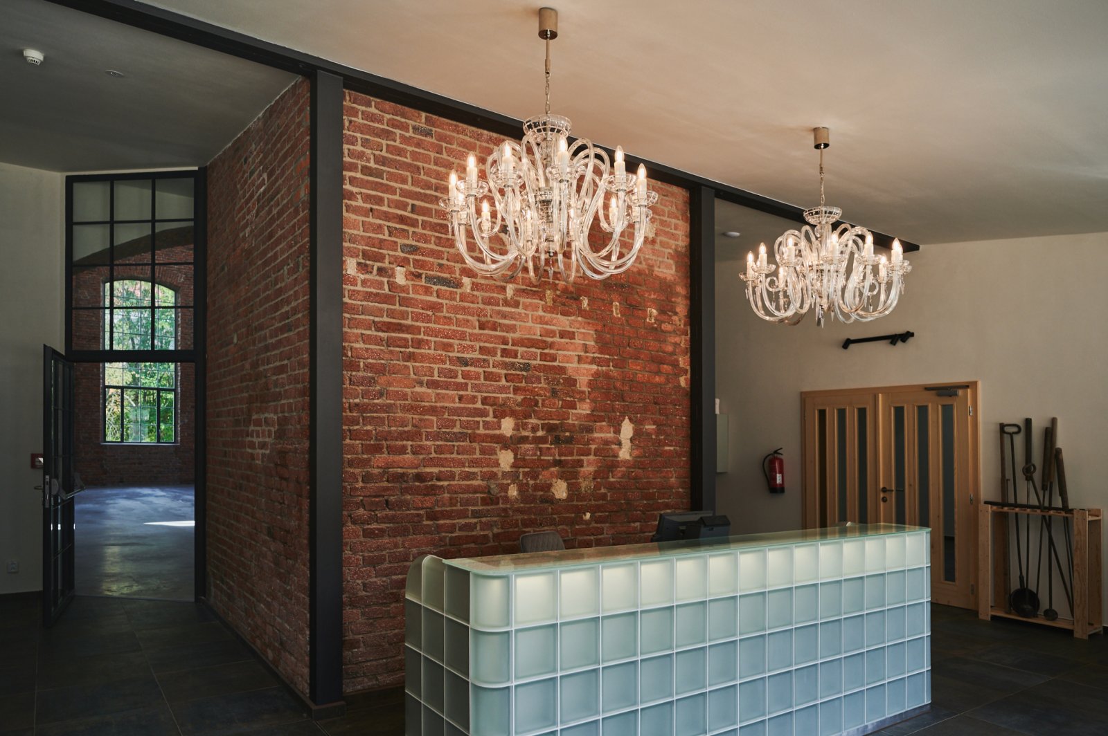 archiweb.cz - Konverze sklářské haly v Josefově Dole – Huť Marie