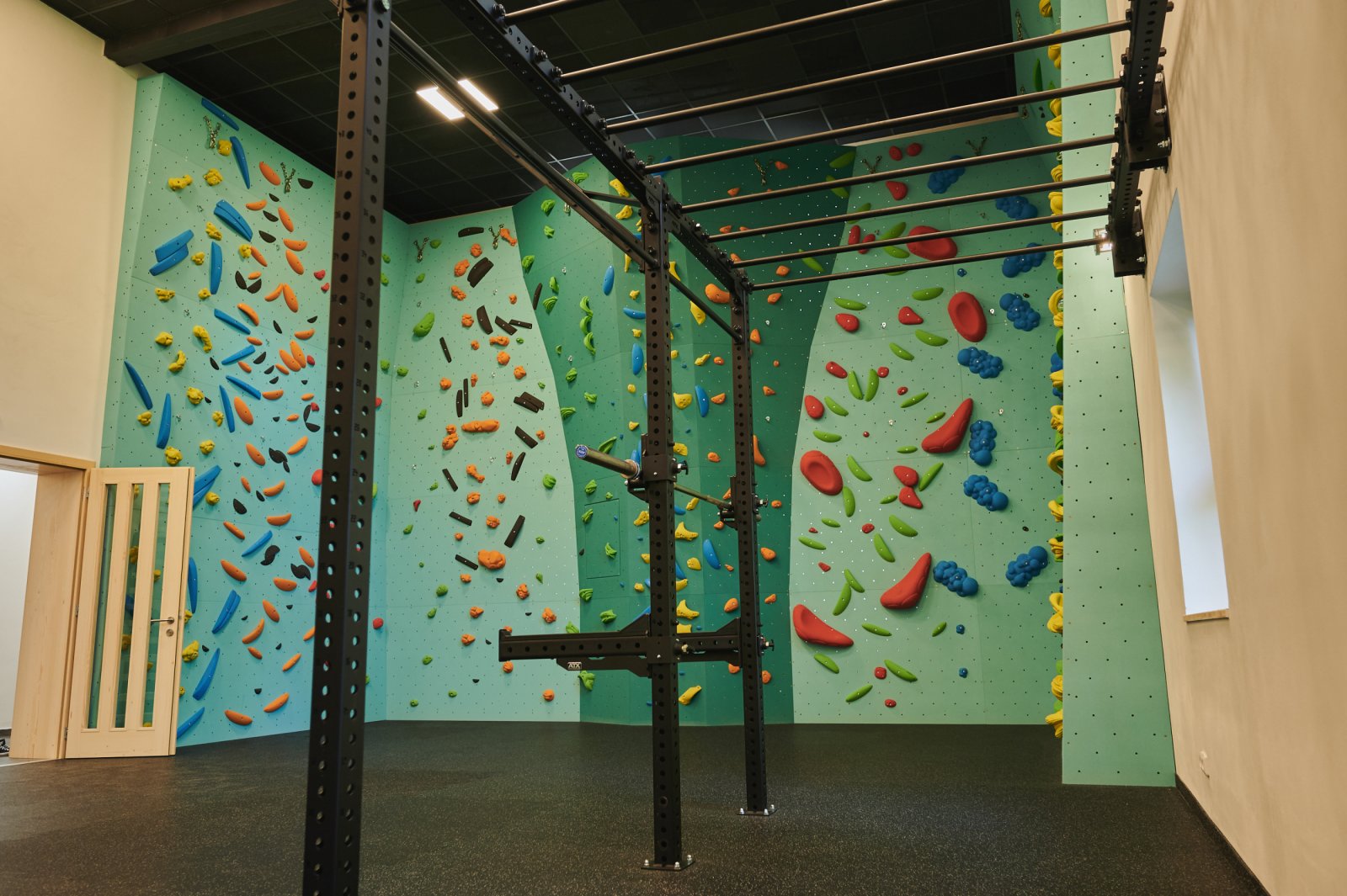 archiweb.cz - Konverze sklářské haly v Josefově Dole – Huť Marie