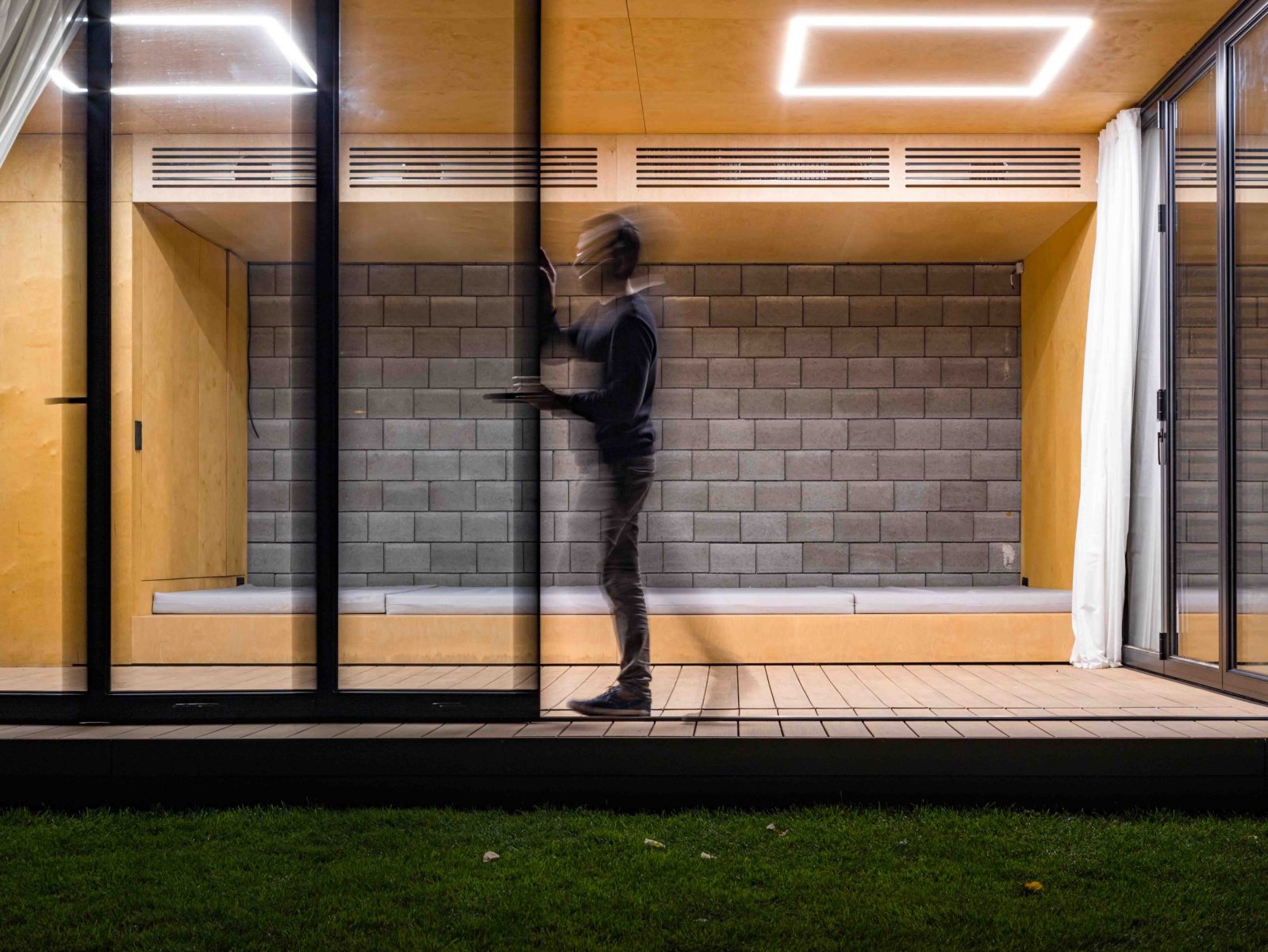 archiweb.cz - Útulna v zahradě