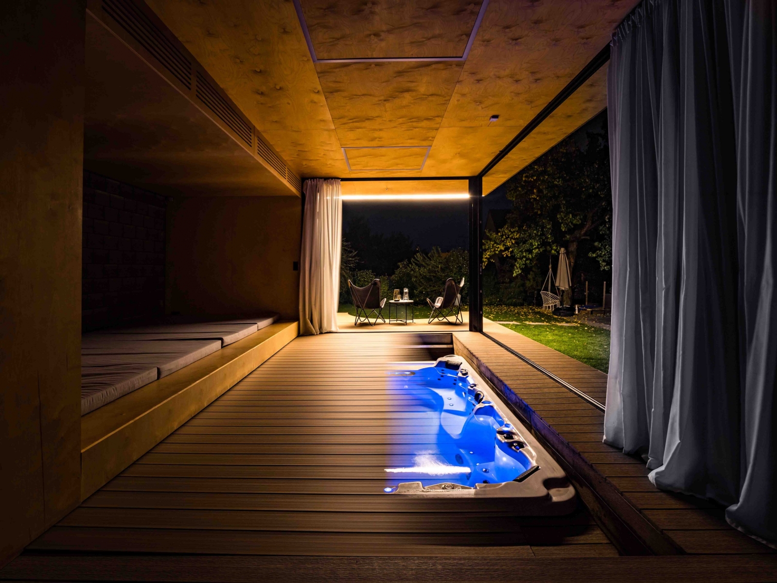 archiweb.cz - Útulna v zahradě