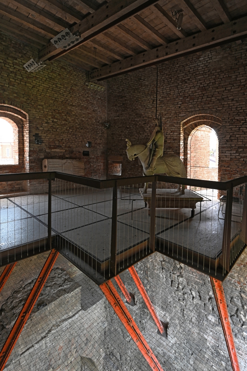 archiweb.cz - Castelvecchio Museum