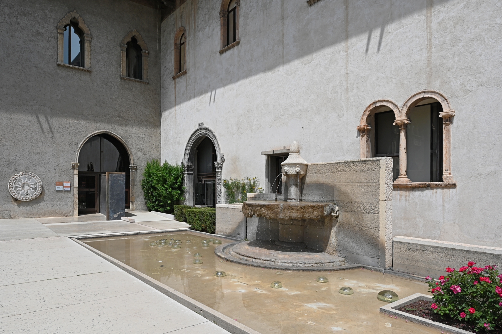 archiweb.cz - Castelvecchio Museum